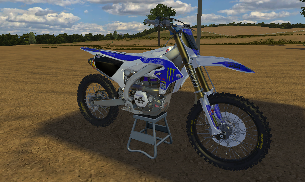 Blue & White E10/Factory Yami – MXB-Mods.com