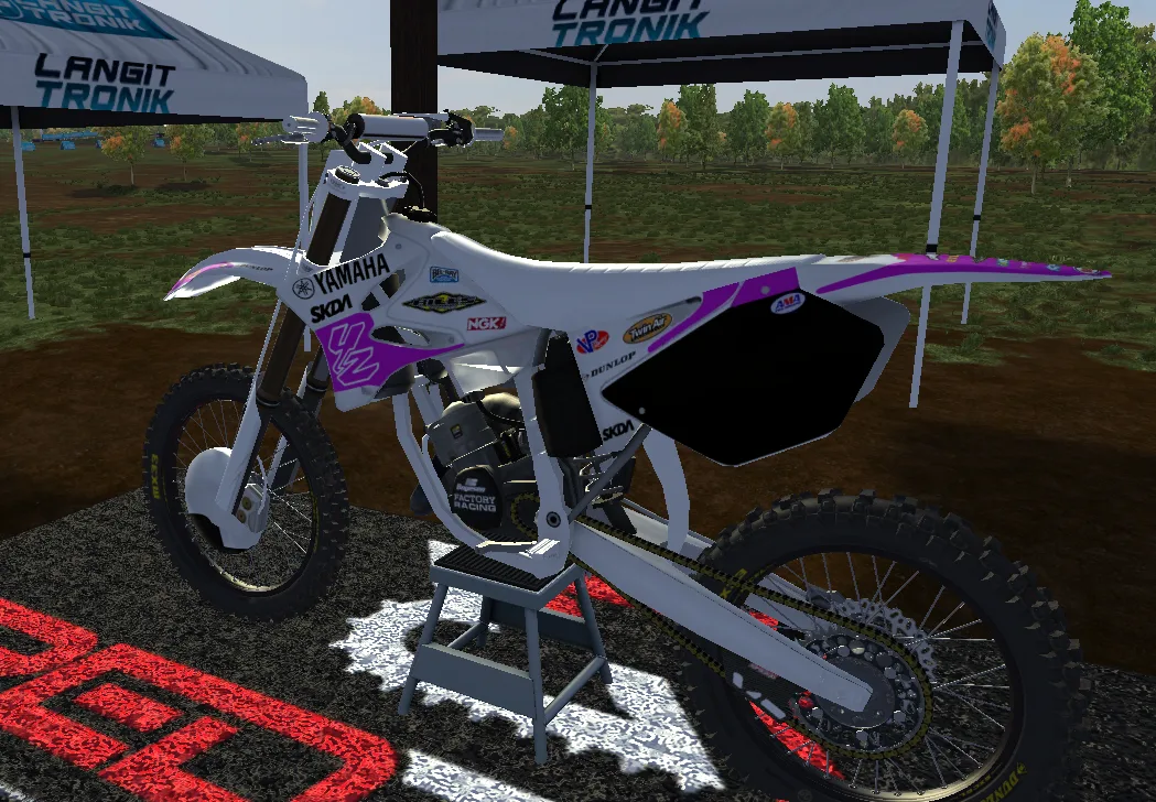 White Yz (For DASHPACK OEM Yz125 Model Swap) 2x PSD’s 2xPaints – MXB ...